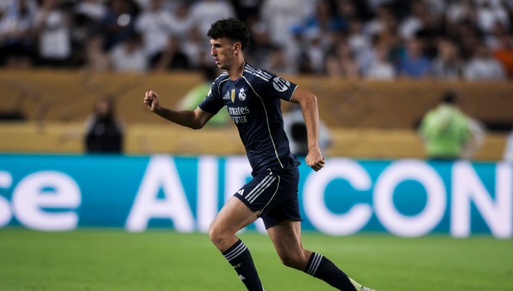 Chi è Jacobo Ramón, il difensore del Real Madrid vicino al Como ...